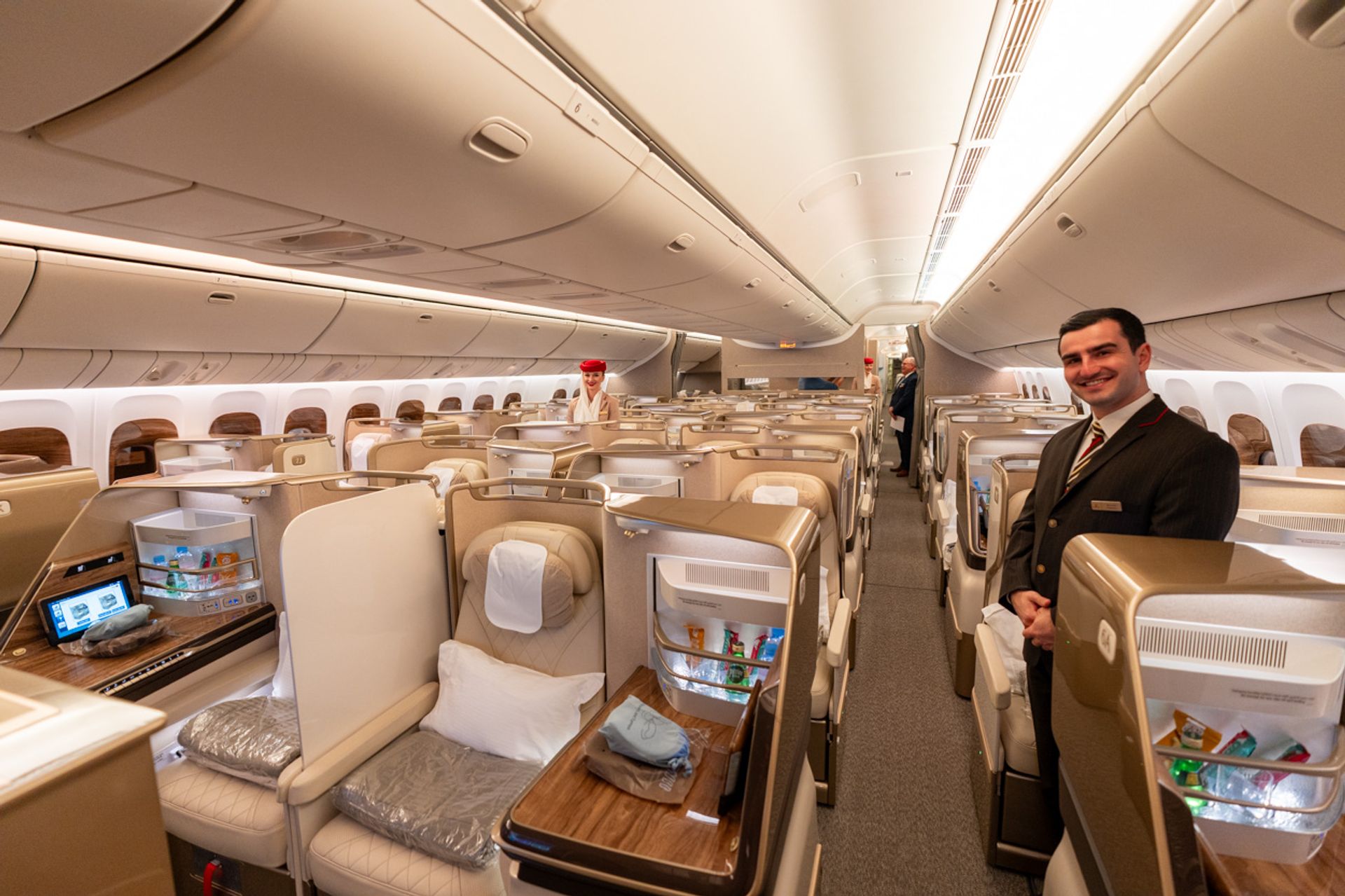 How to use Qantas Points on Emirates Flights | Flight Hacks