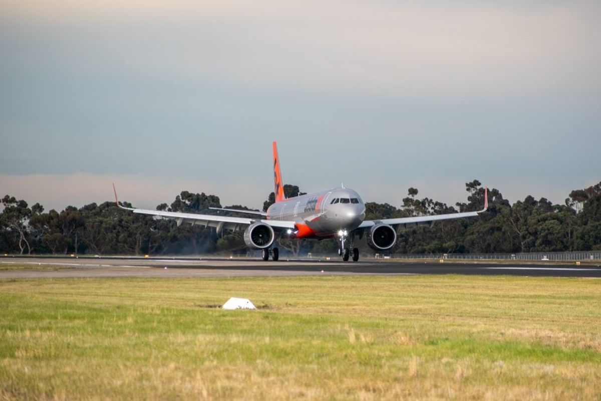 Explore Jetstar's First Airbus A321neo As It Arrives