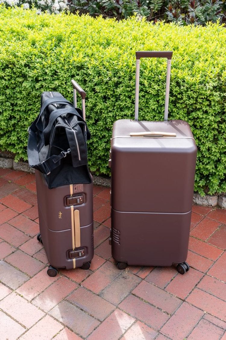 July Luggage Review: My Ultimate July Luggage Set For 2025