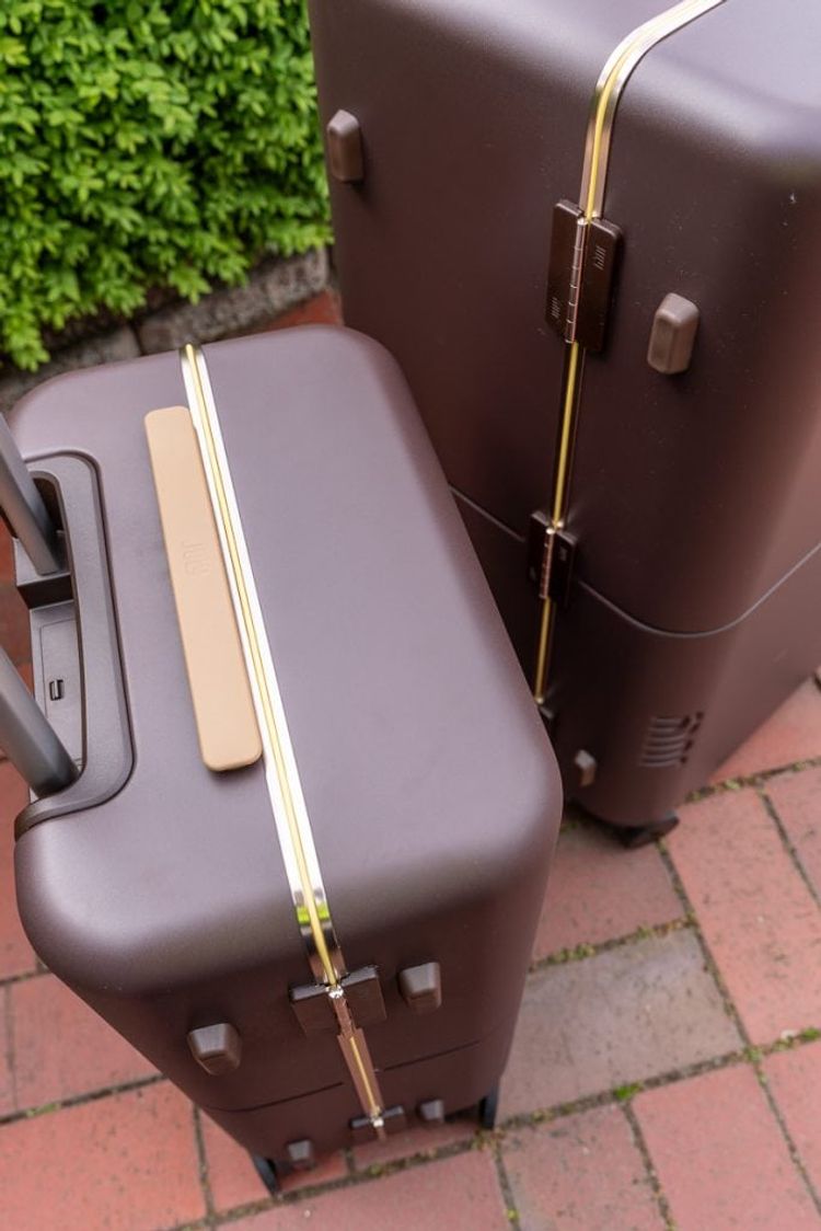 July Luggage Review: My Ultimate July Luggage Set For 2025