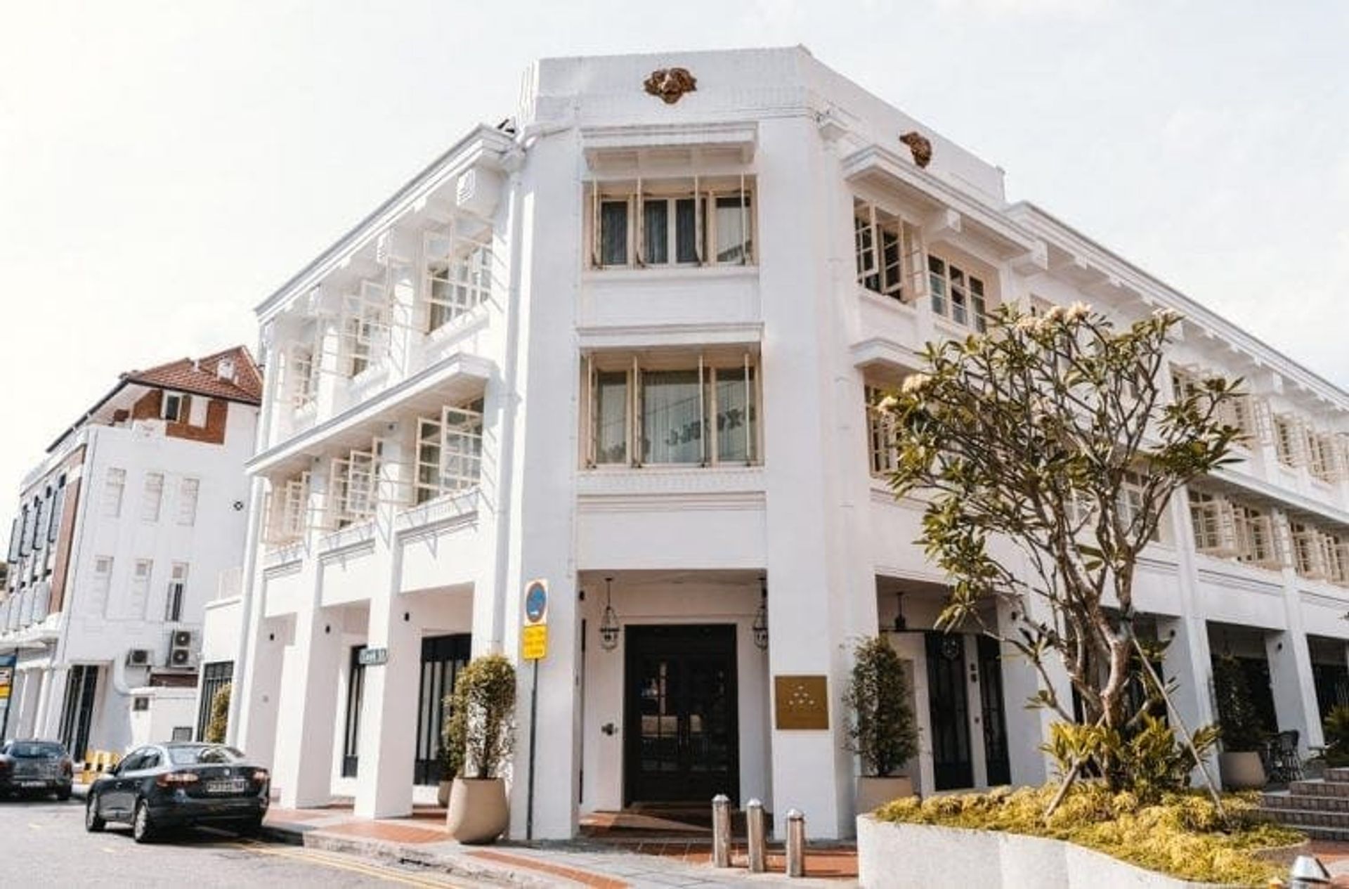 Maxwell Reserve Singapore Autograph Collection Review