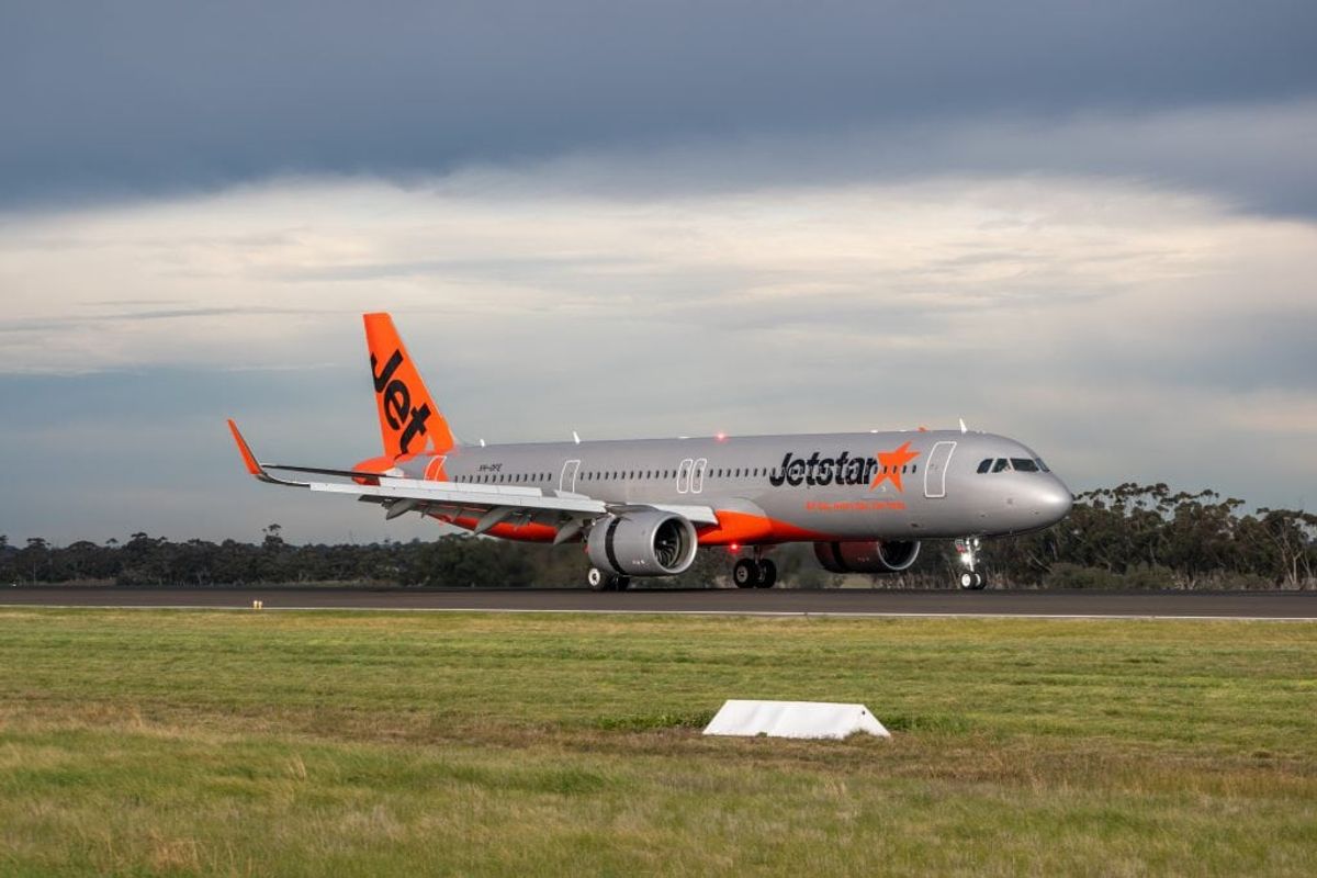 Explore Jetstar's First Airbus A321neo As It Arrives