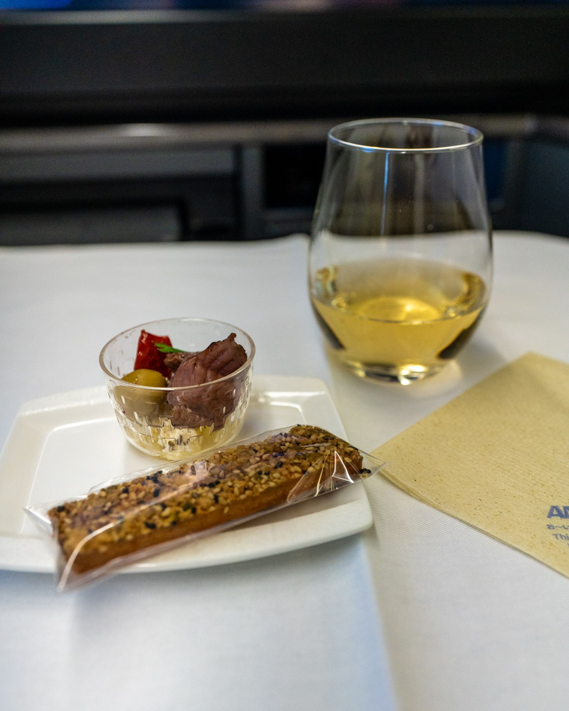 ANA The Room Business Class Review: Tokyo to San Fransisco