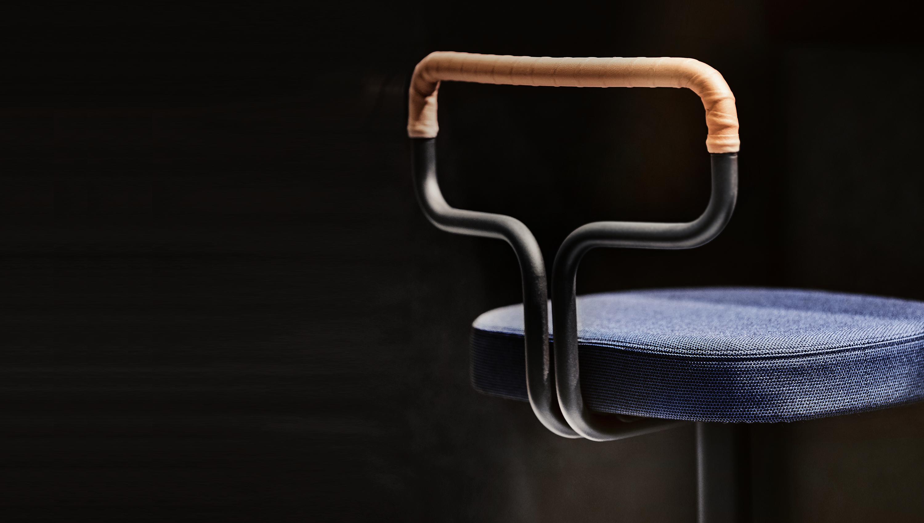 Loop Stool | Edsbyn