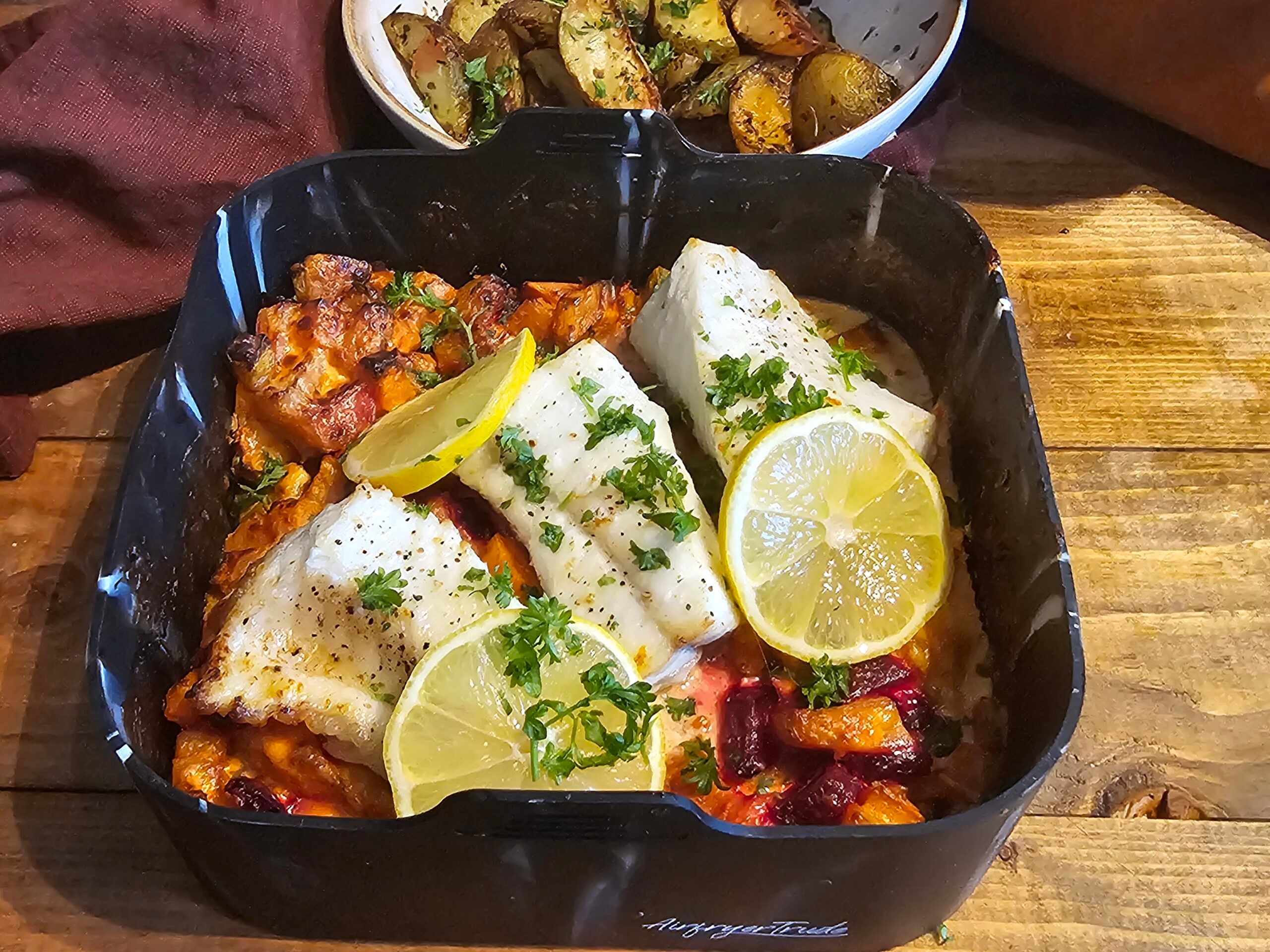Alt-i-ett form med steinbit og beter i airfryer — MATpaaMiNUTTER