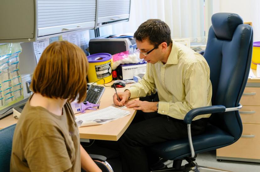NHS Pension Advice Service and Financial Planning | atomos