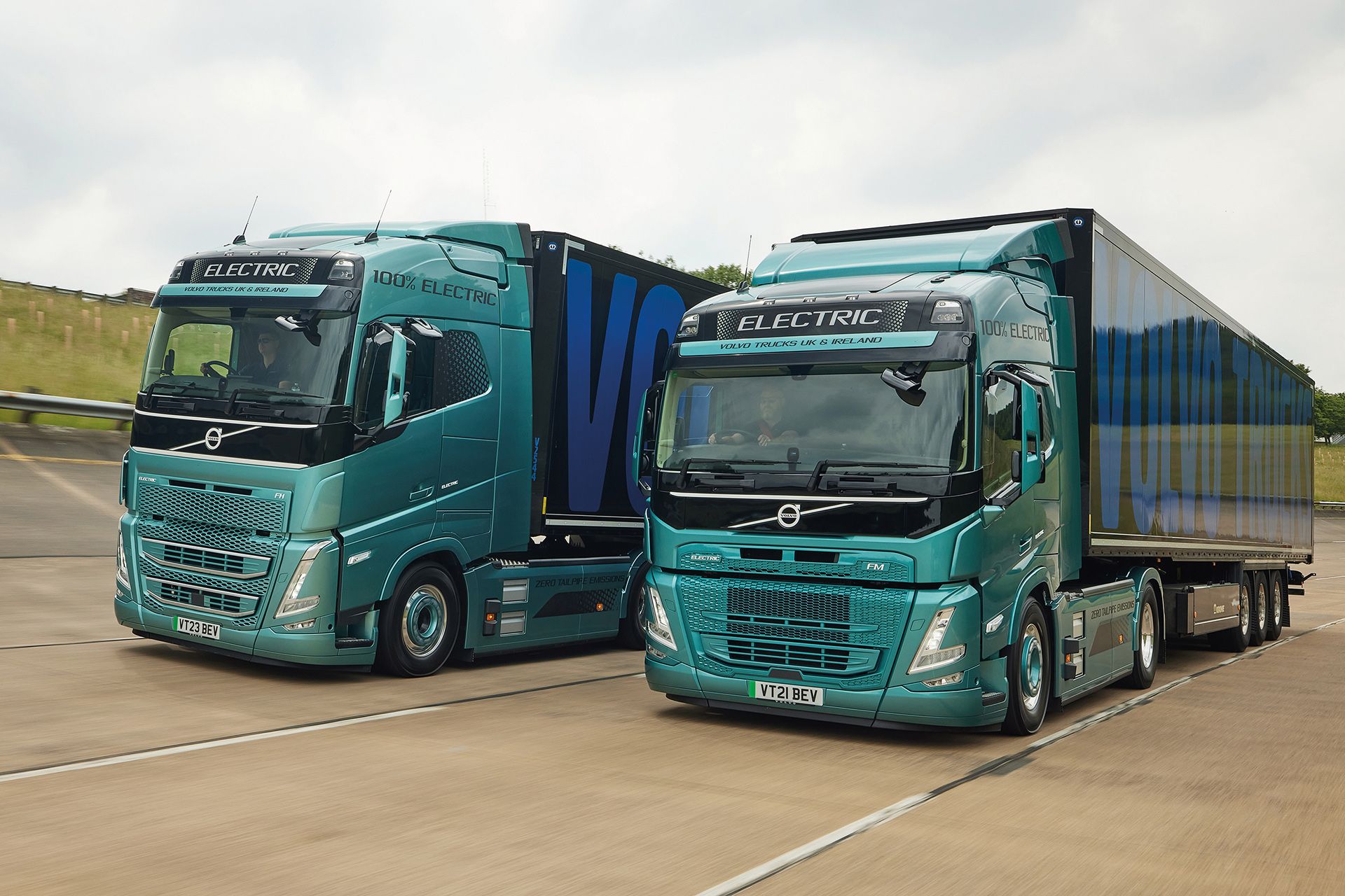 Volvo Trucks reveals new electric ‘first’ | Commercial Vehicle Show News