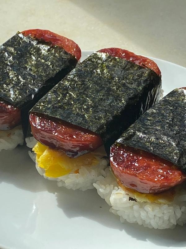 Spam Musubi • chungeats