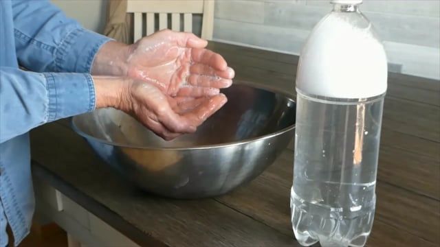 Making a Soap Solution for Handwashing Video | WASH Resources