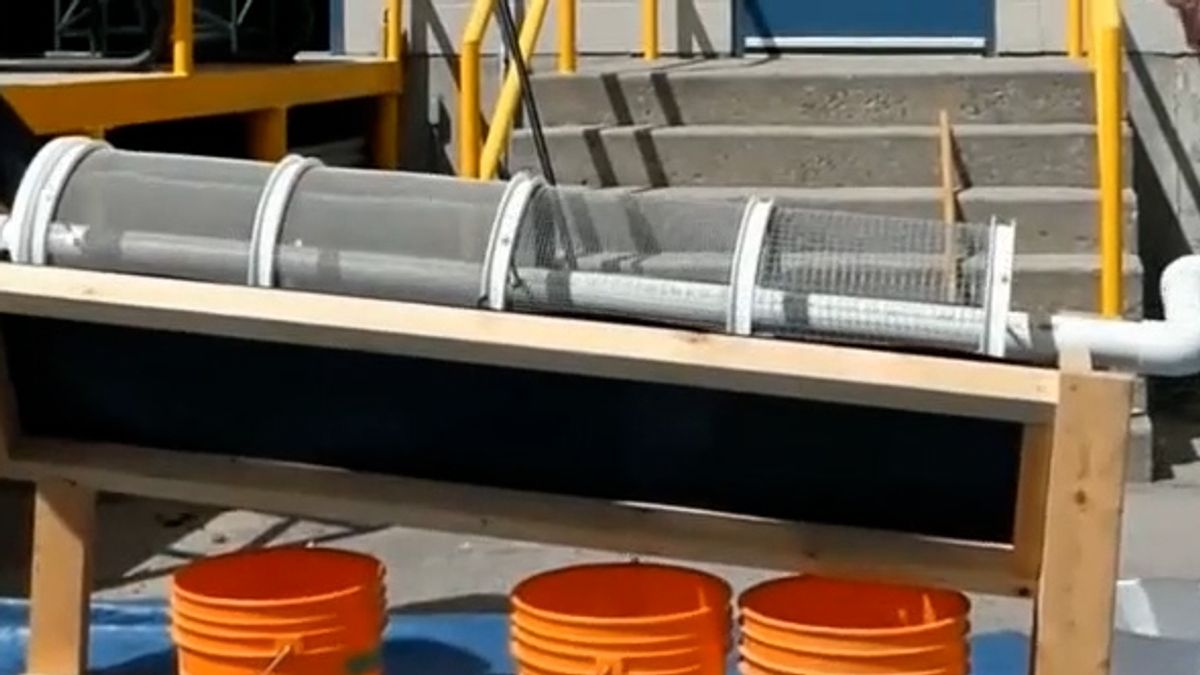 Mechanical Sand Screening to Build a Biosand Filter (BSF) | WASH Resources