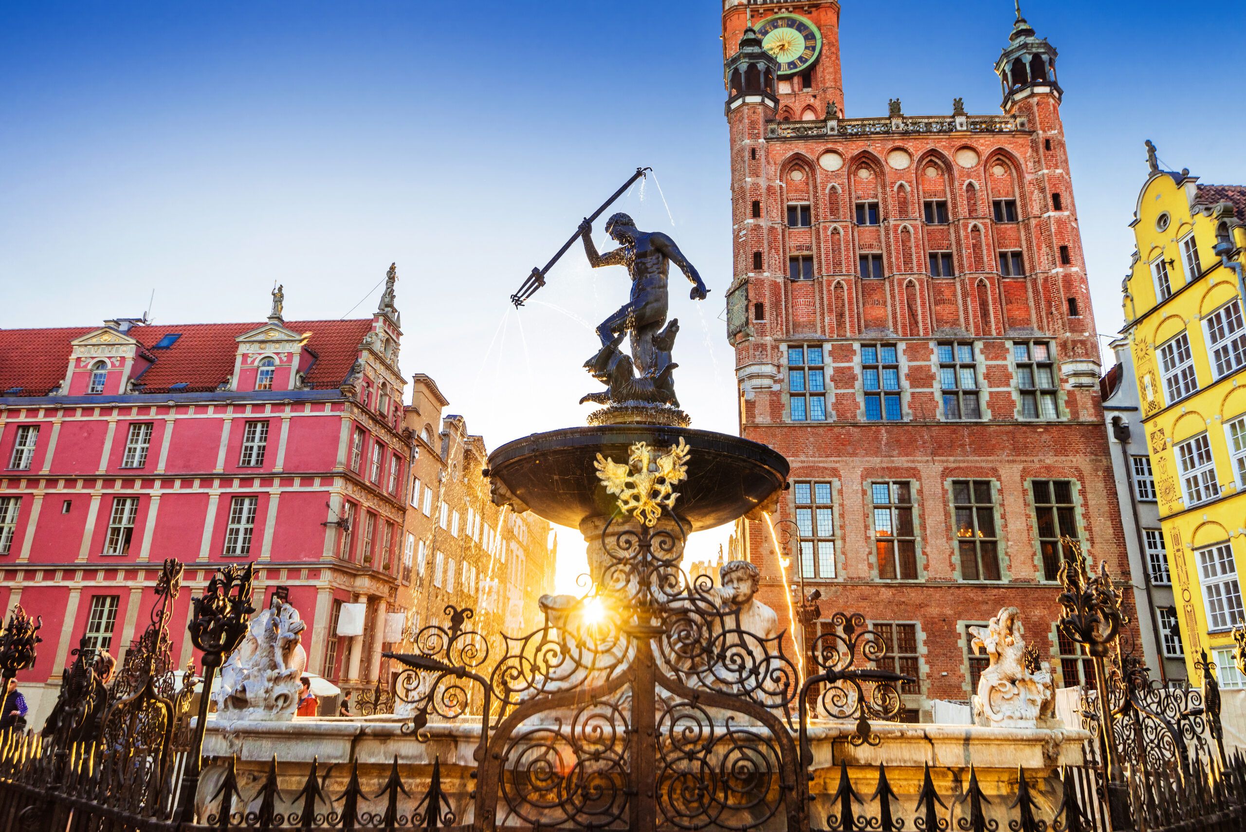 Gdansk, Poland, Is a Fairy-Tale Town with a Heart of Steel | Discover ...