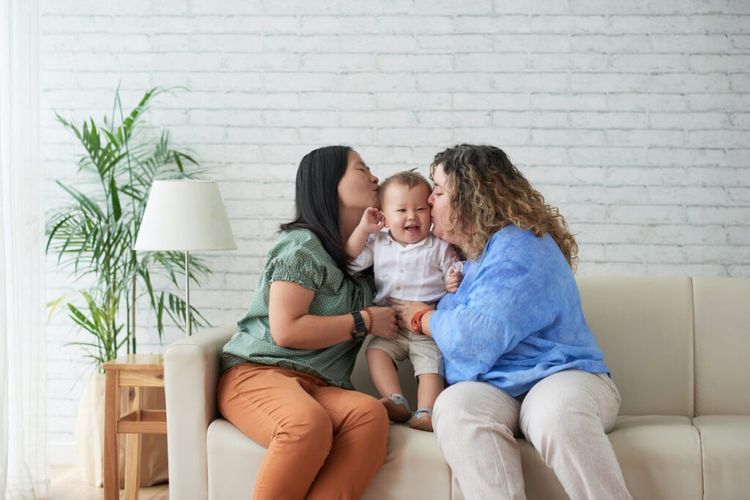 What is reciprocal IVF? | Adora Fertility