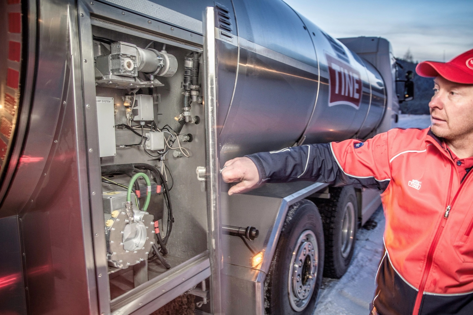 New electric motor for milk tankers reduces emissions | Semcon