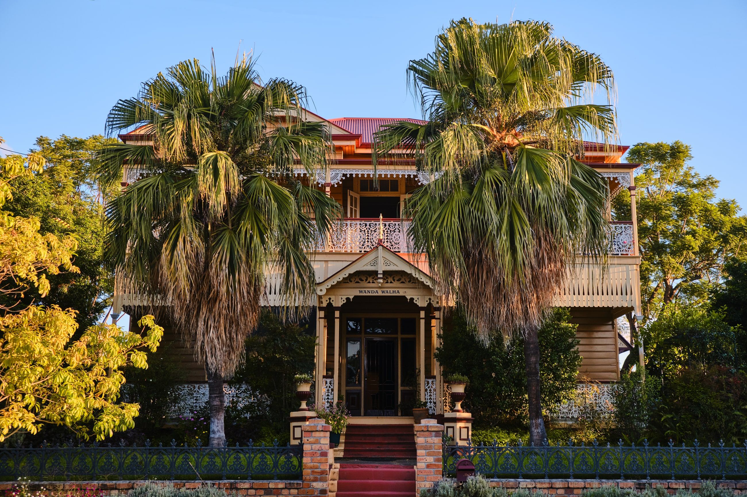 Houses Of — Shelby Kay