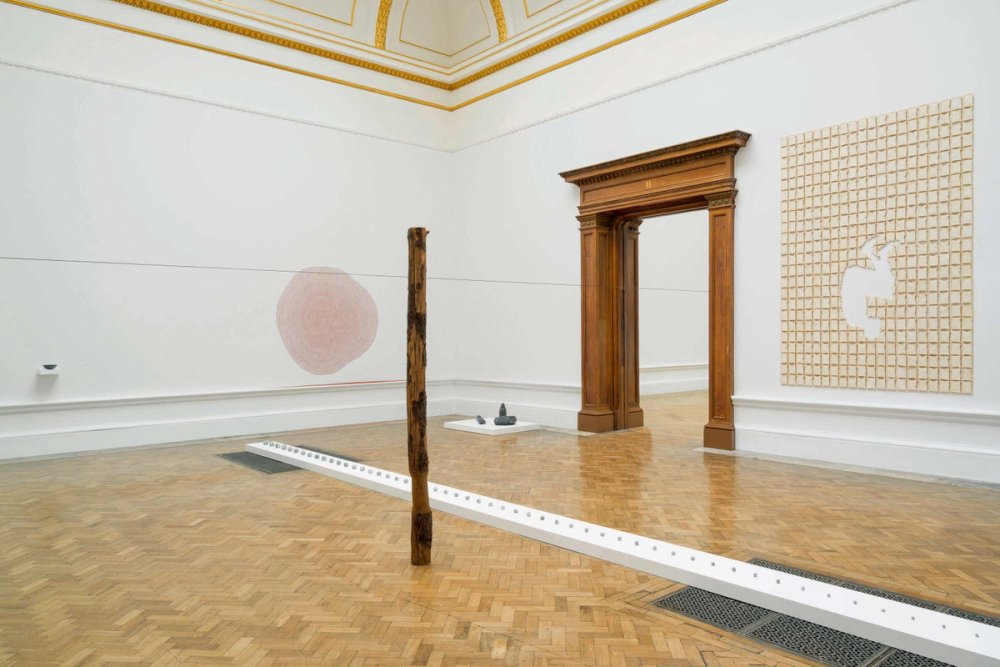 Antony Gormley – Exhibitions – Antony Gormley