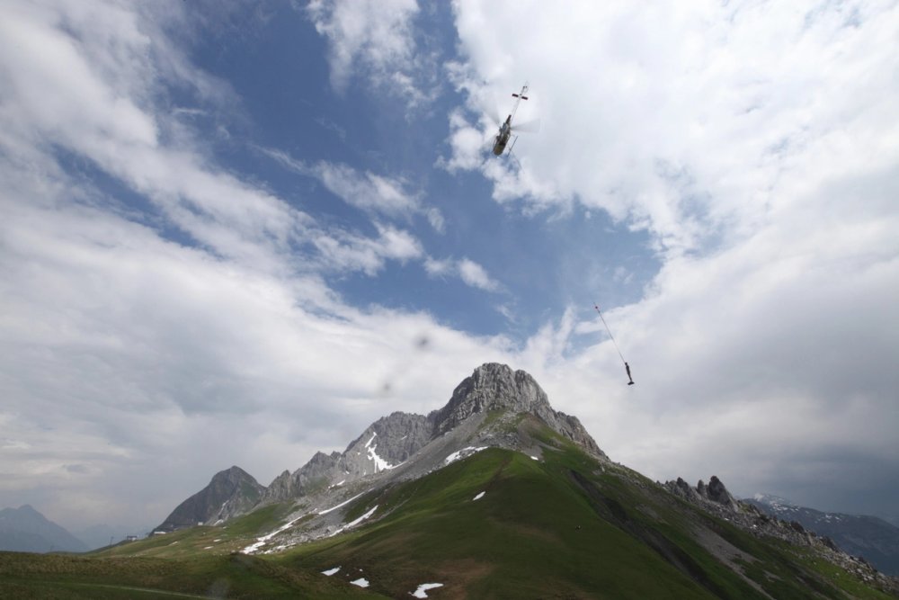 Horizon Field, Austria – Making – Antony Gormley