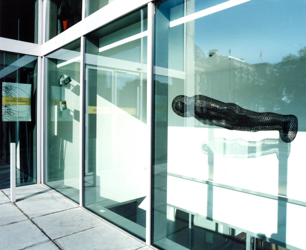 Feeling Material – Exhibitions – Antony Gormley