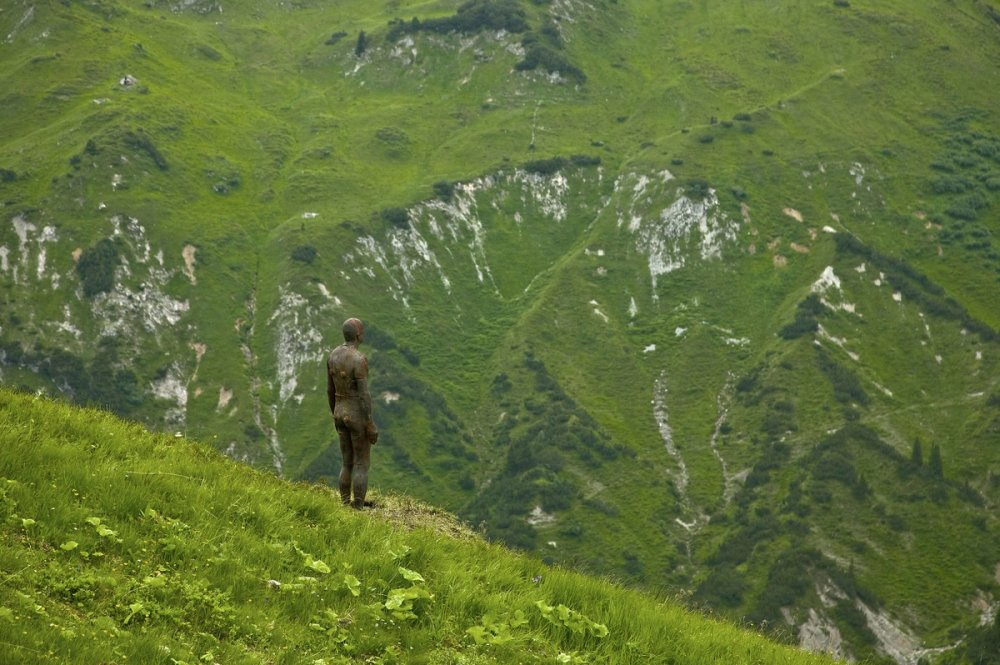 Horizon Field, Austria – Making – Antony Gormley