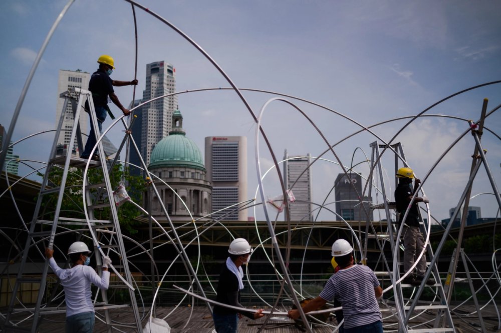 Horizon Field Singapore – Making – Antony Gormley