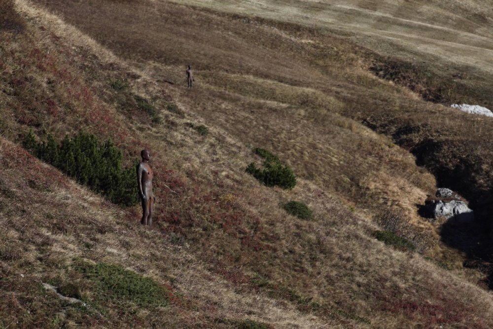 Horizon Field – Exhibitions – Antony Gormley