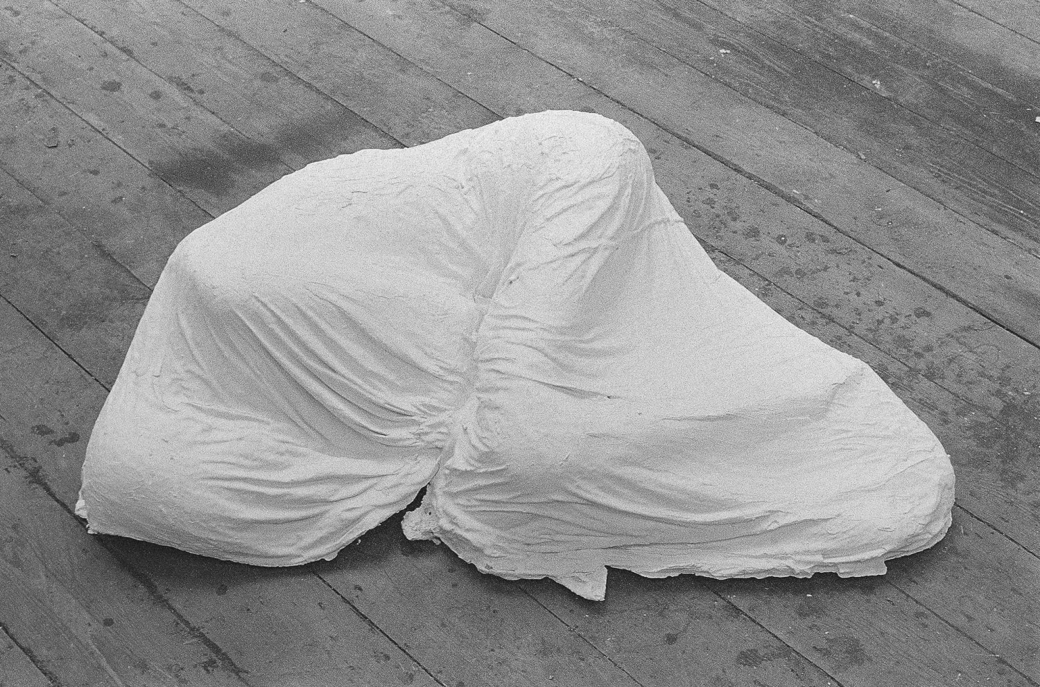 Sleeping Place – First Plaster Works – Sculpture Series – Antony Gormley
