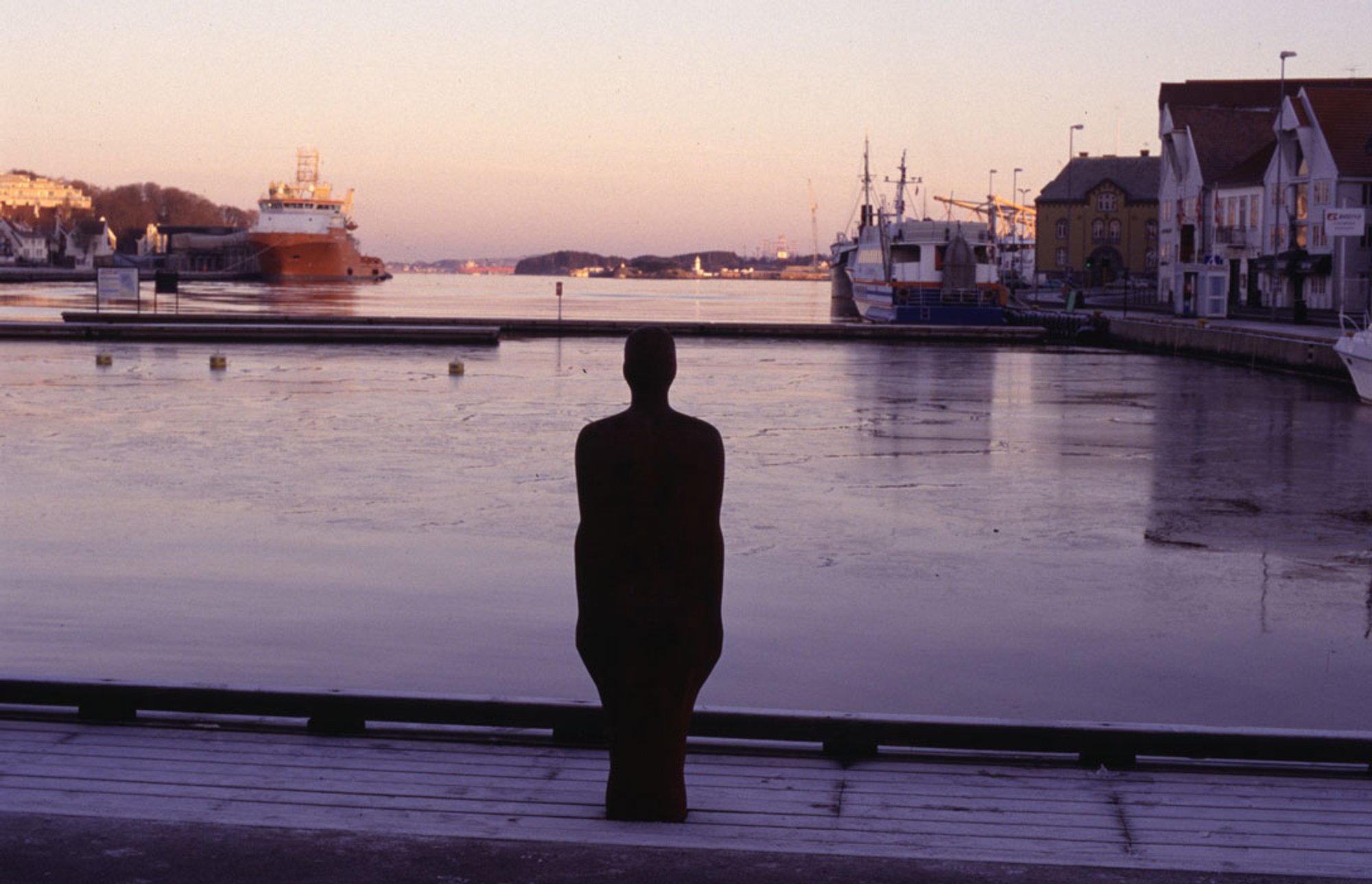 Broken Column - 15th Anniversary – News – Antony Gormley