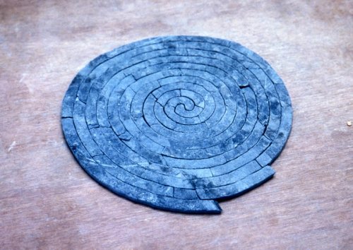 Early Slate Works – Sculpture Series – Antony Gormley