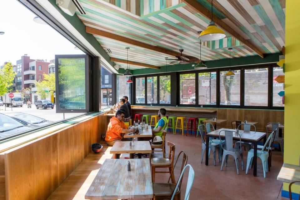 Irazu, Costa Rican Restaurant in Chicago