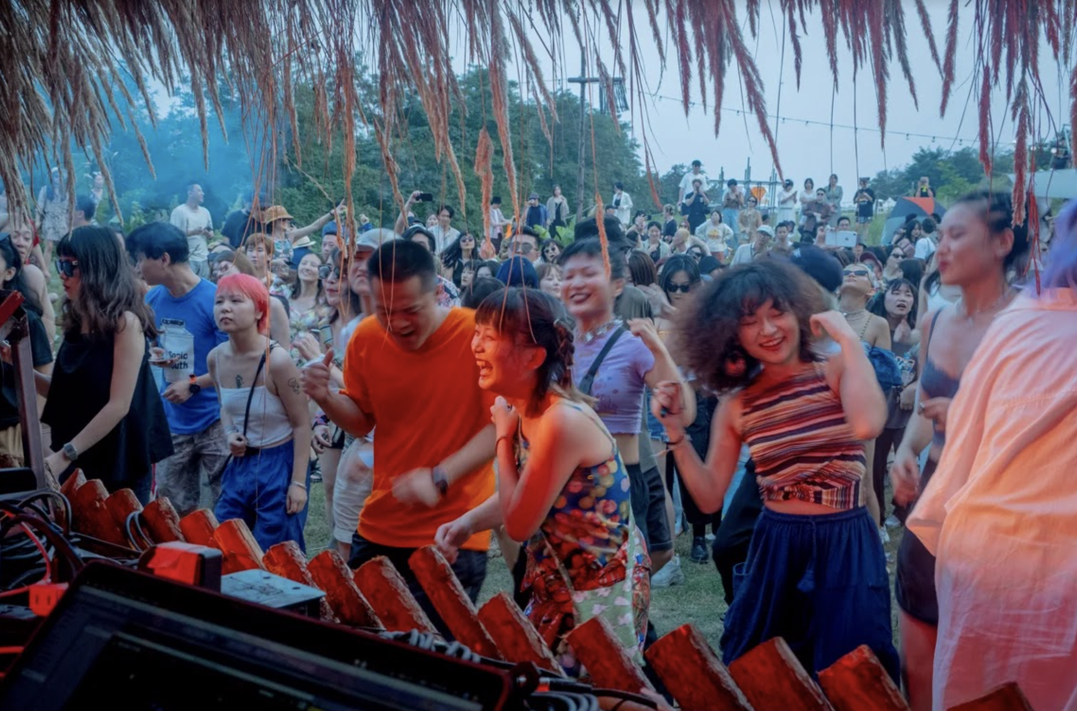 Zhao Dai On Leave on Trippin 50