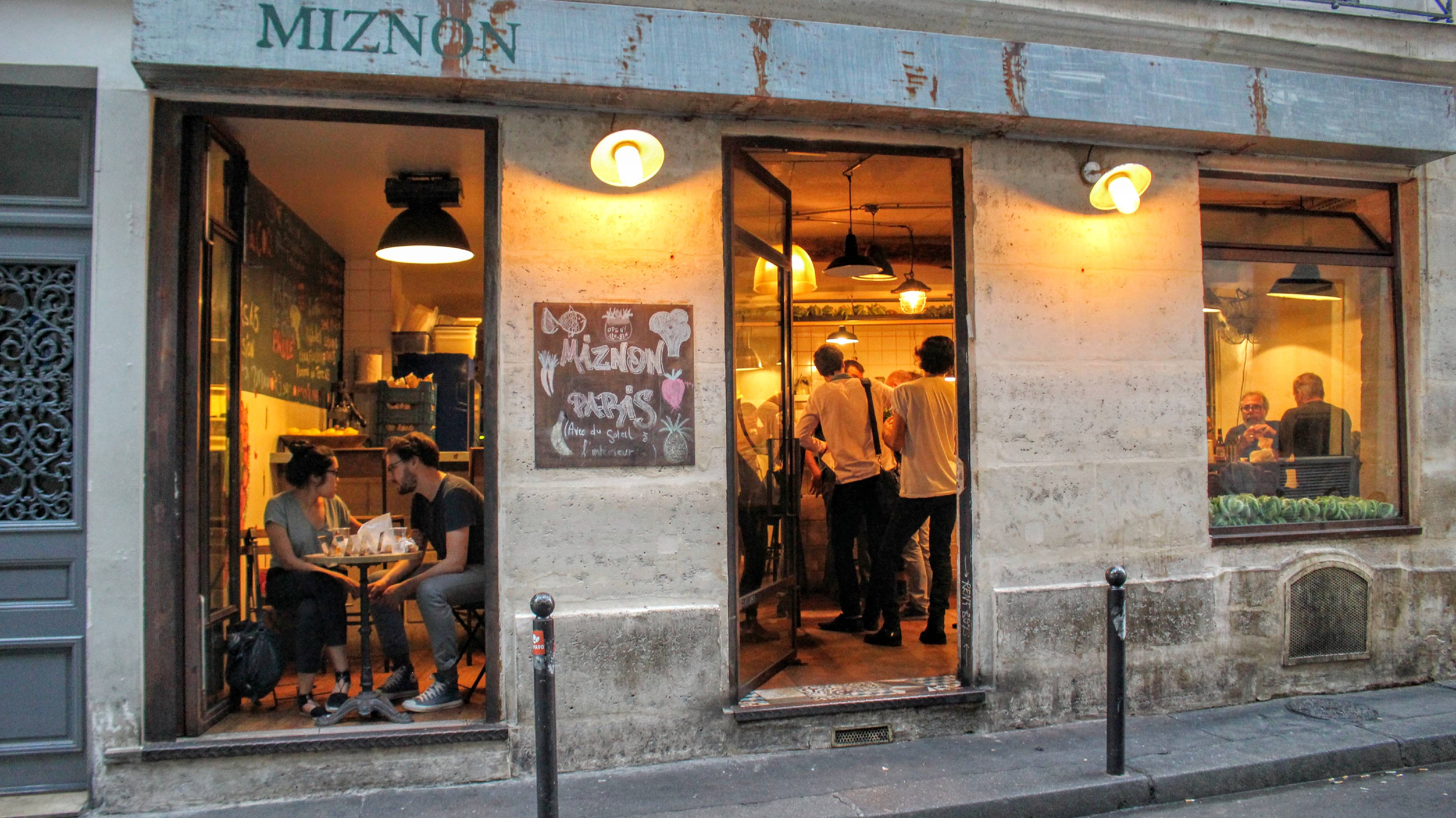 Miznon, Restaurant in Paris
