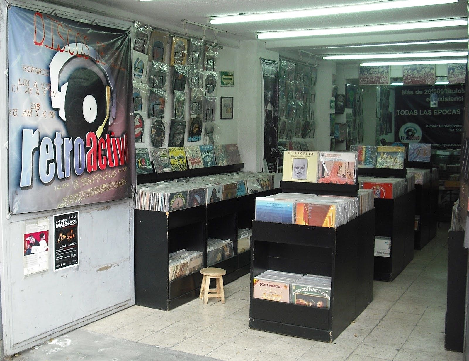 Retroactivo Records on Trippin