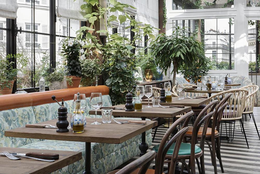 Pink Mamma, Paris on Trippin