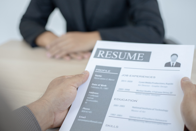 Why Building a College-Ready Resume Starts Now | Dewey Smart