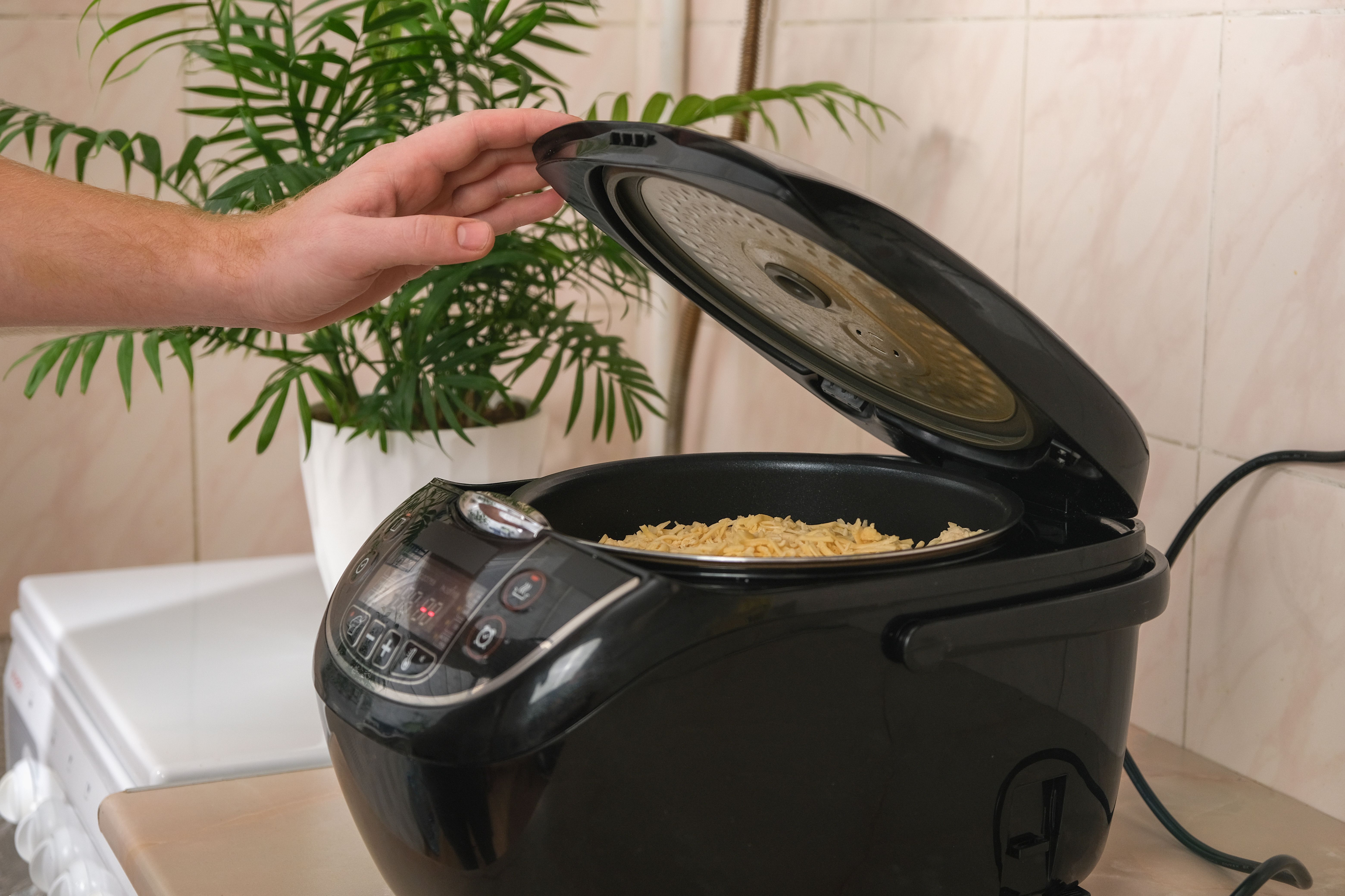 How to Cook Pasta in an Instant Cooker
