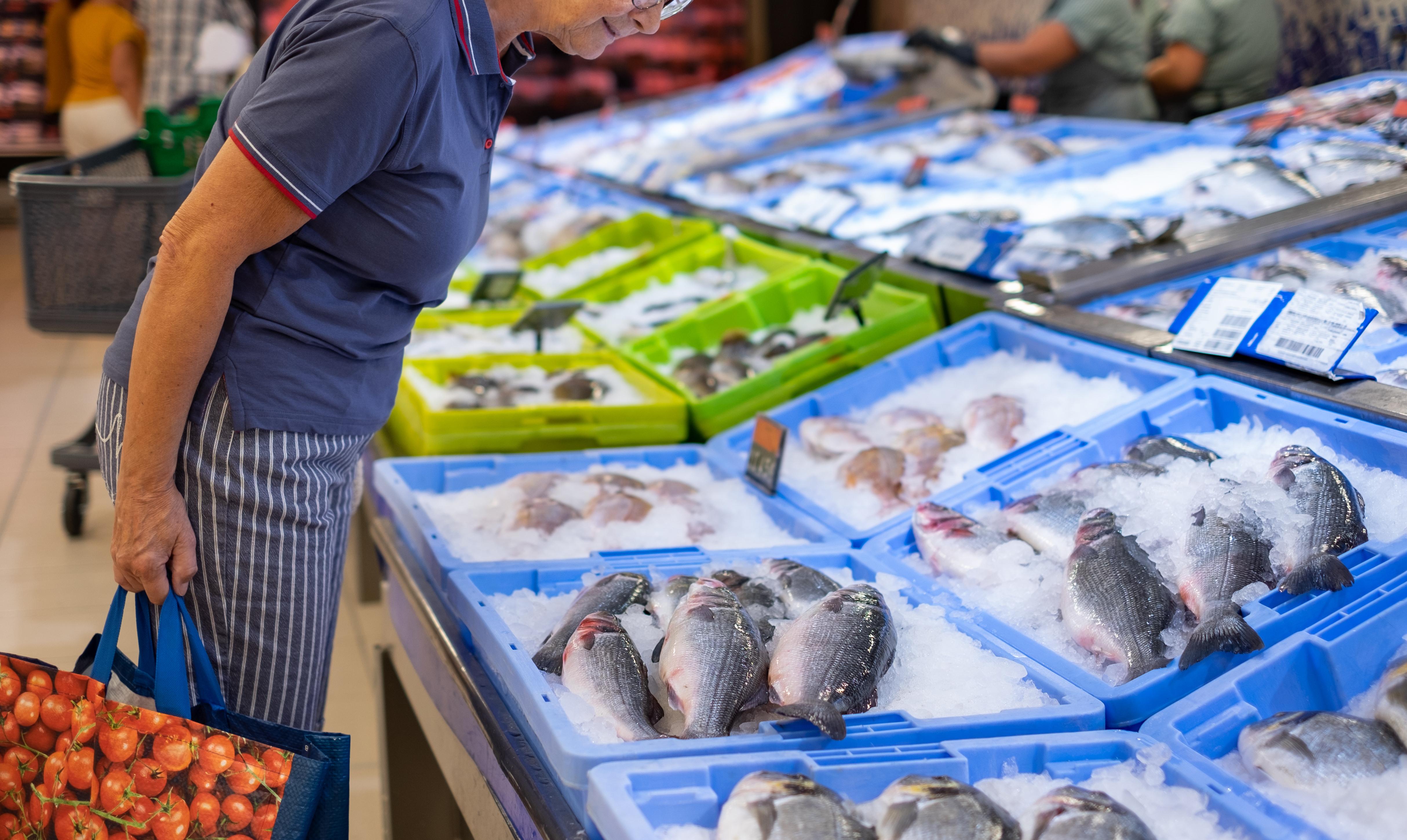 Nutrition Differences in Farm-Raised vs. Wild-Caught Fish