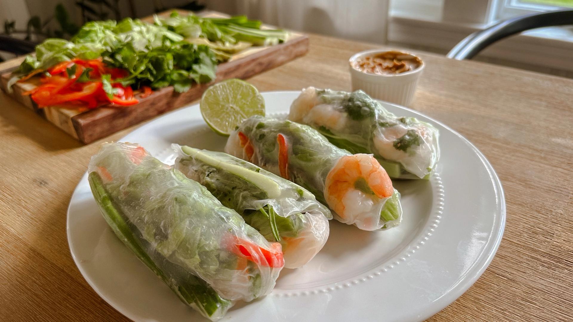 Fresh Spring Rolls with Peanut Dipping Sauce