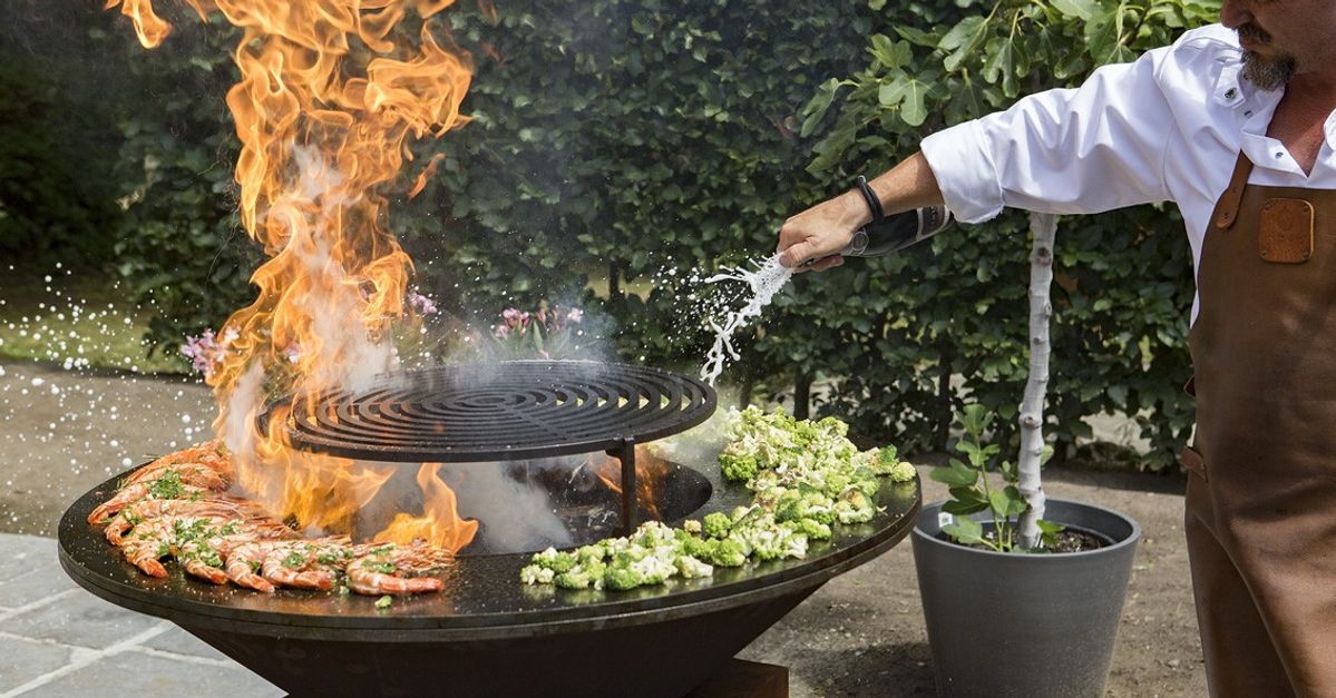 BBQ maintenance: How to clean a BBQ | The OI