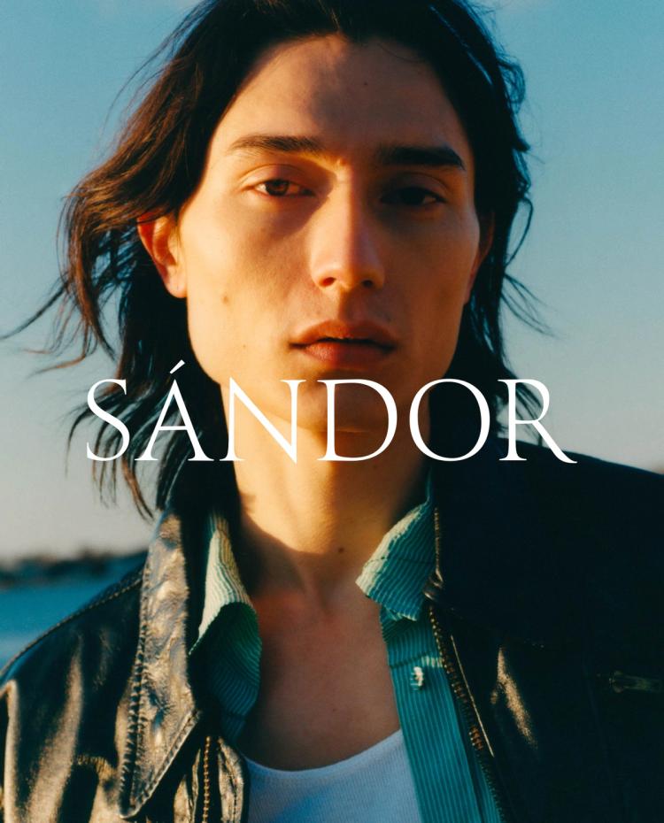 Ania et Lucie — Sándor