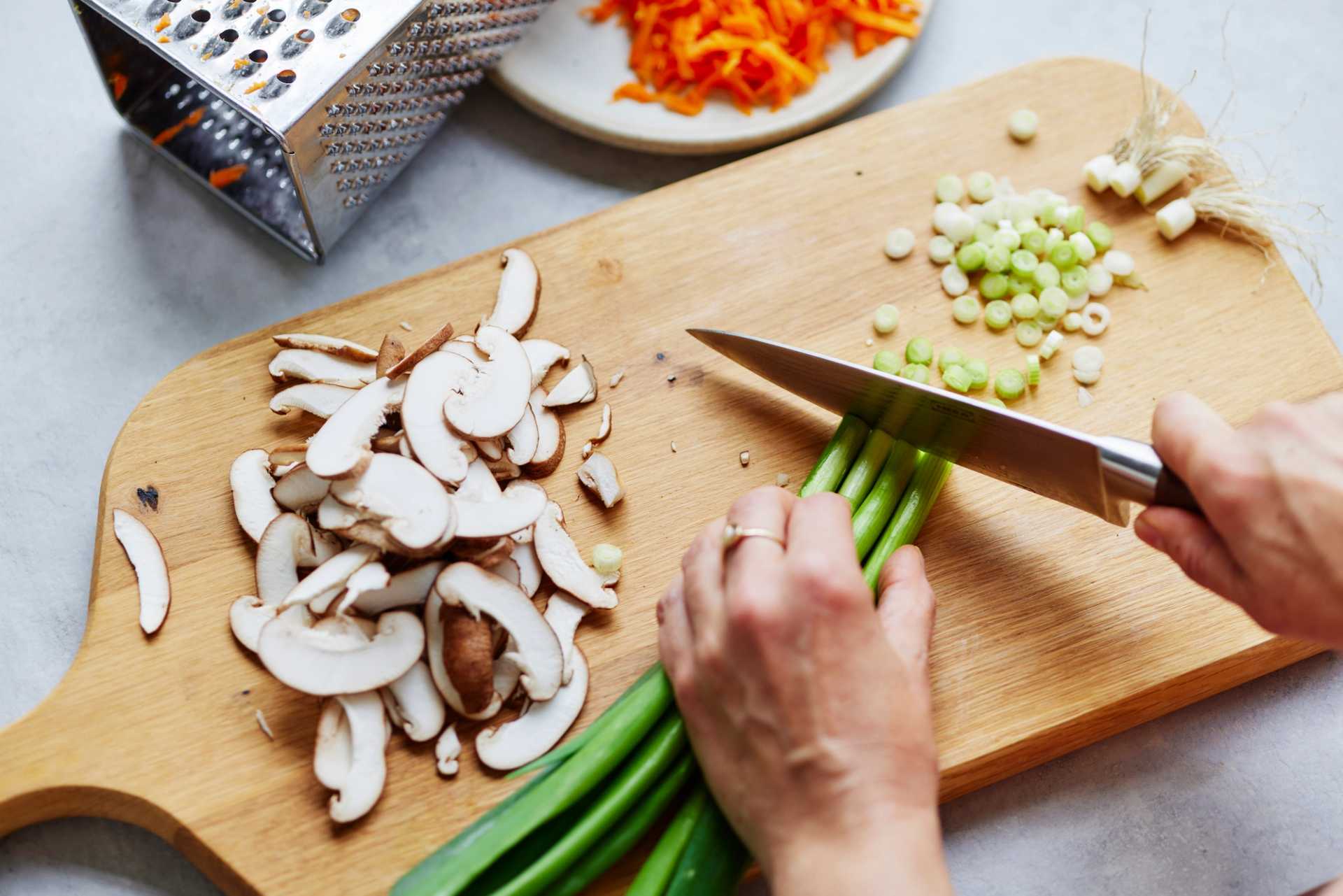 Hoisin Chicken San Choy Bao