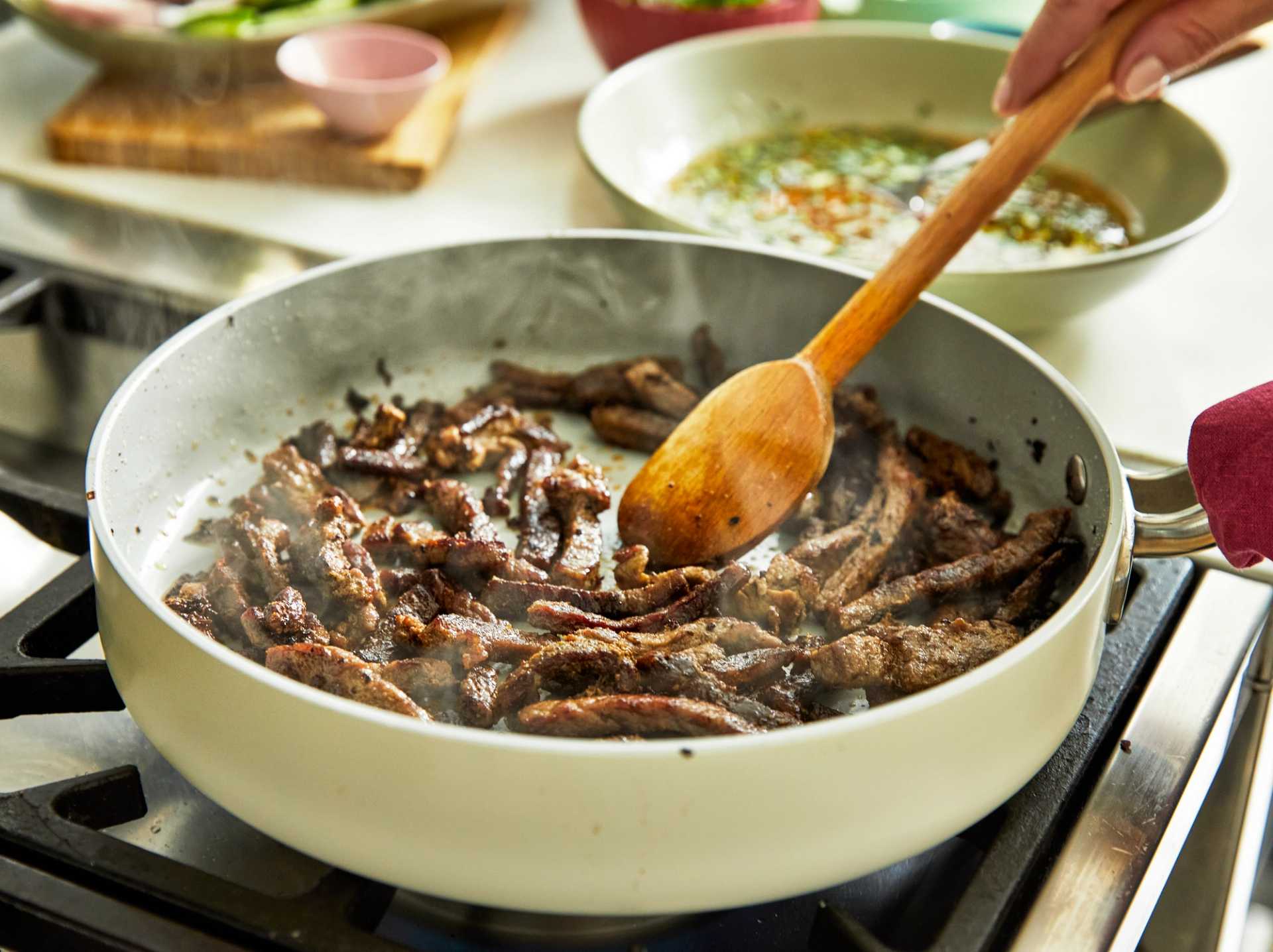 Fast Thai Beef Strip Salad with Rice