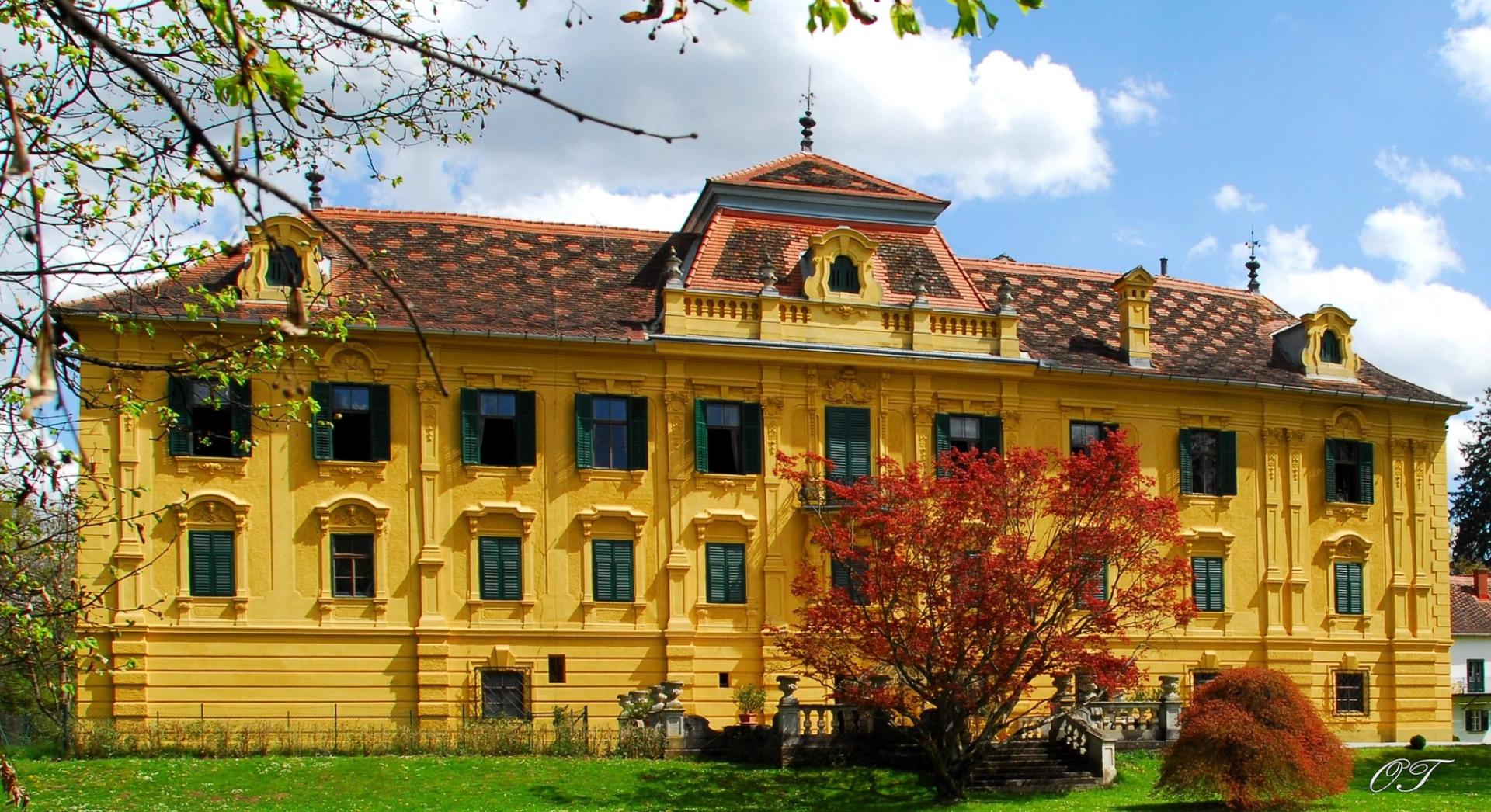 Über uns – Die Geschichte von Schloss Neudau und der Familie Kottulinsky