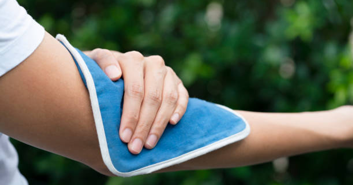 How to reduce swelling from an injury: When to ice & when to heat? | GOES