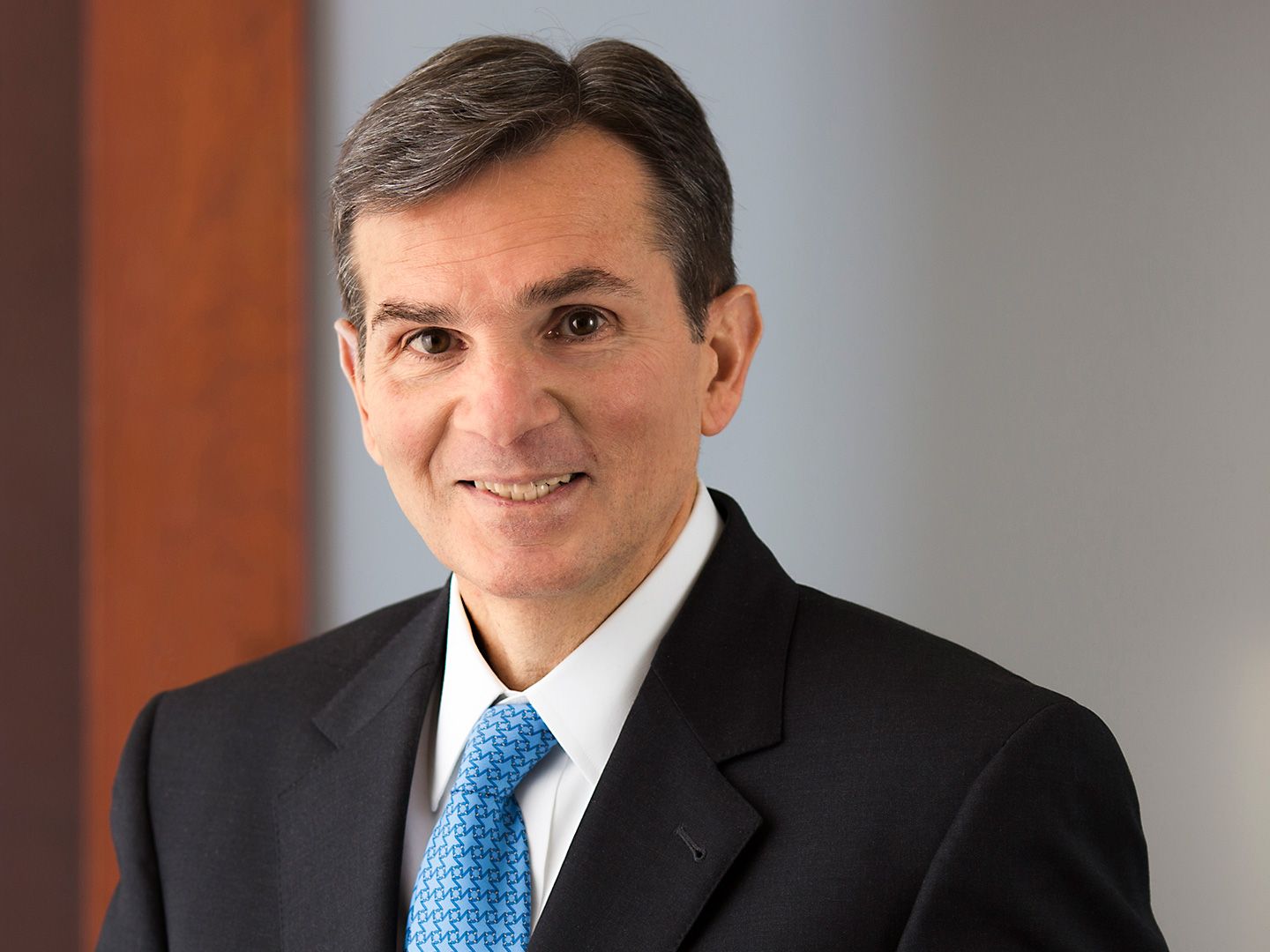 Signature Bank CEO Joe DePaolo Will Be Replaced by COO Eric Howell ...