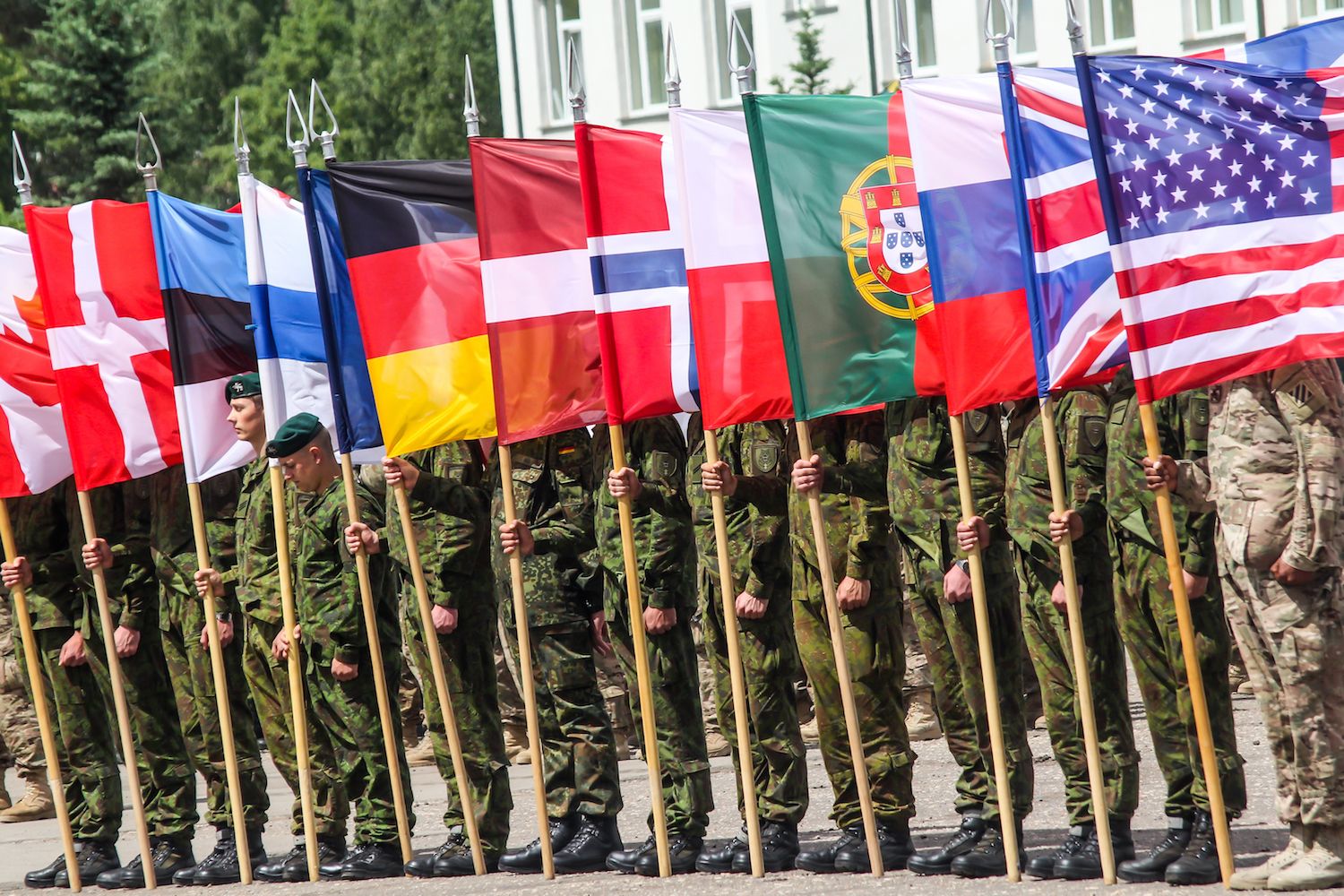 NATO Innovation Contest Seeks Military Blockchain Applications