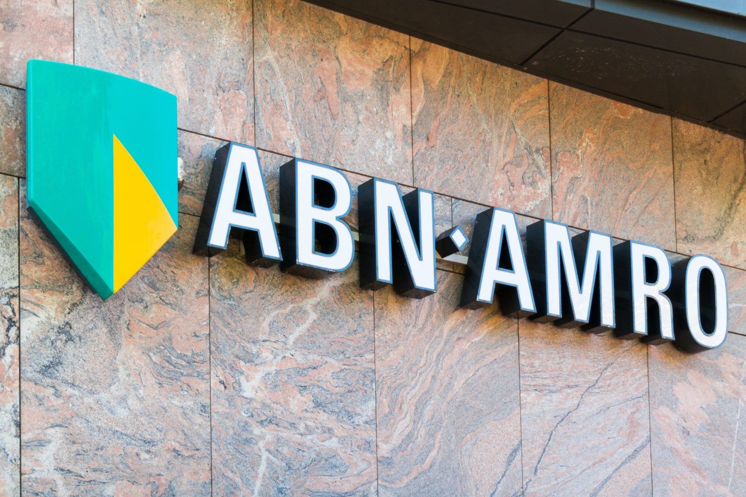 ABN AMRO Eyes Launch of Blockchain Inventory Platform, Dropping Wallet Plan