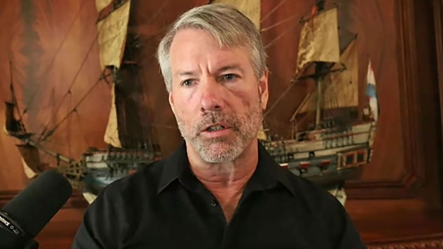 MicroStrategy Could Merit S&P 500 Inclusion If It Adopts New Accounting ...