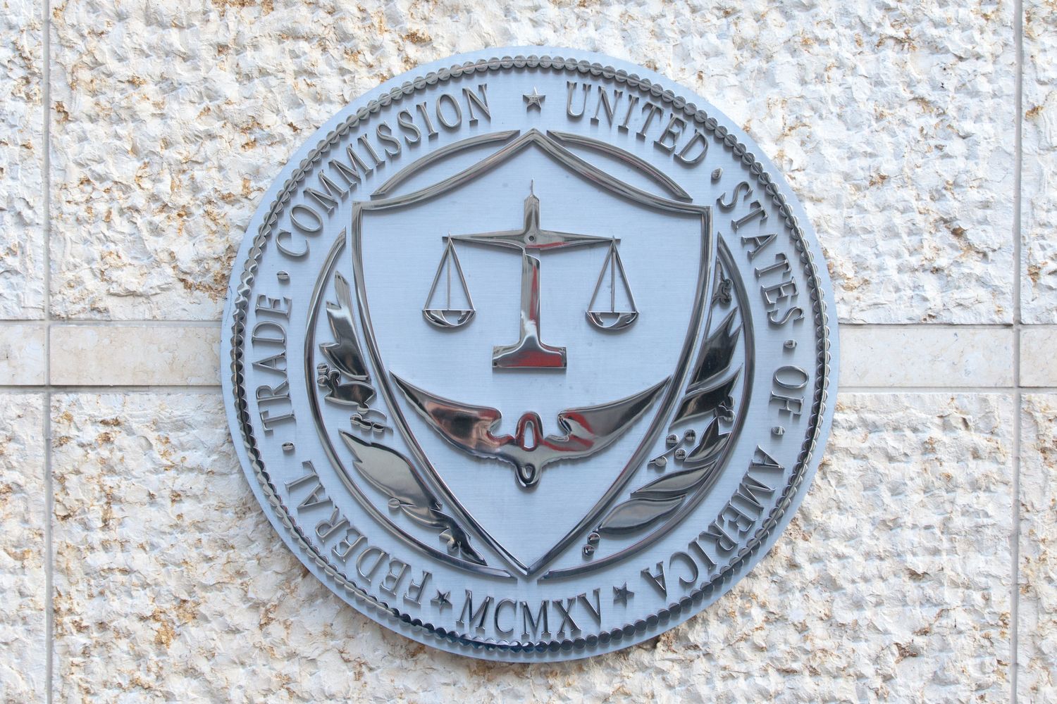 FTC Issues Warning on Bitcoin Blackmail Scams
