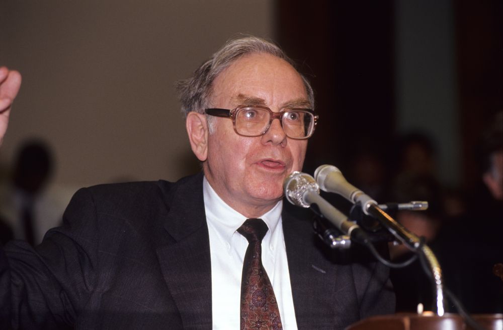 Billionaire Warren Buffett Calls Bitcoin 'Rat Poison Squared' Billionaire Warren Buffett Calls Bitcoin 'Rat Poison Squared'