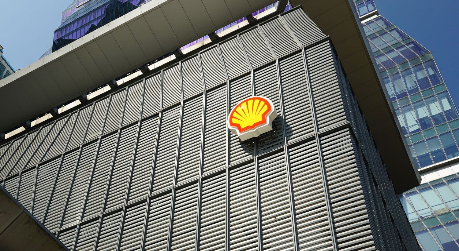 Oil Giant Shell Invests in Startup That Uses Blockchain Tech for Energy ...