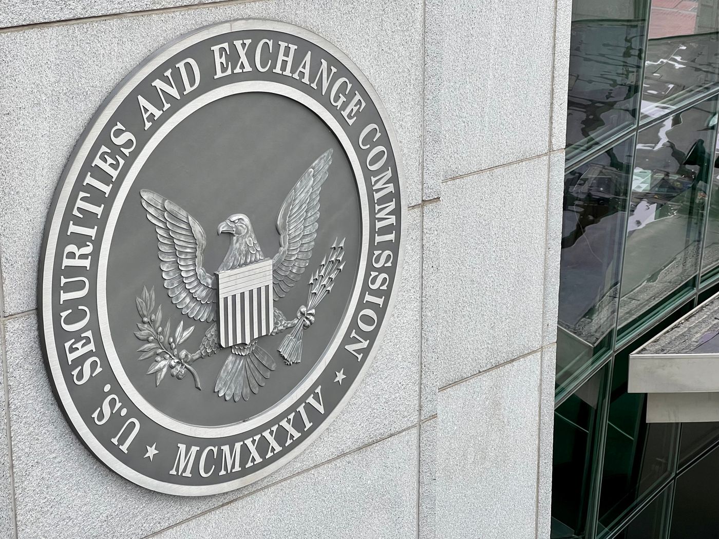 SEC Files Limited Objection to Binance.US’ $1B Deal for Voyager Assets